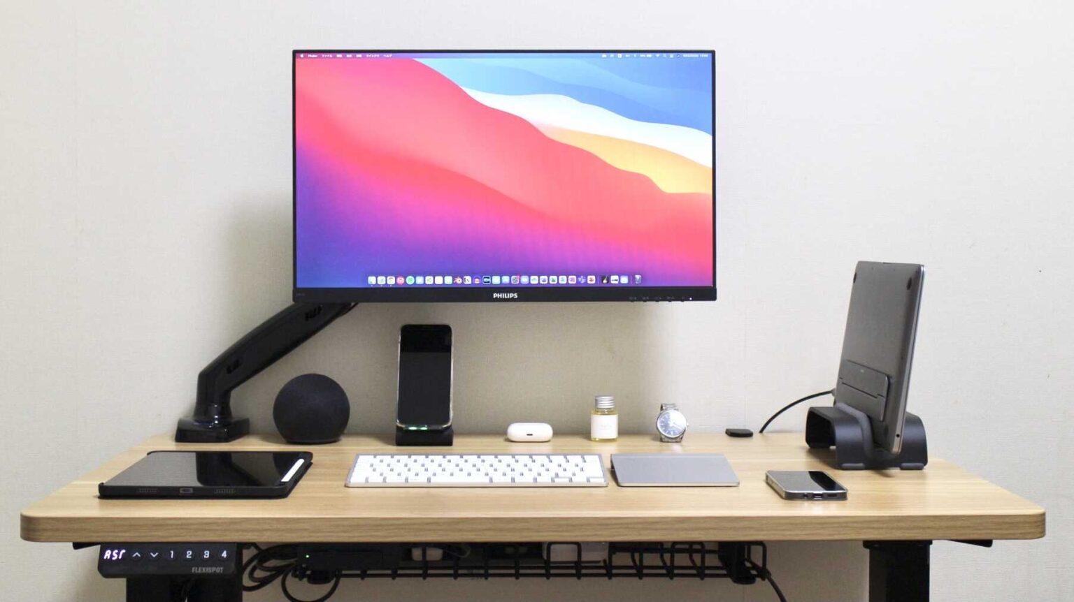 FlexiSpot EF1 組み立てレビュー | 2万9千円で手に入るメモリ機能搭載の電動昇降スタンディングデスク脚 | okomerium